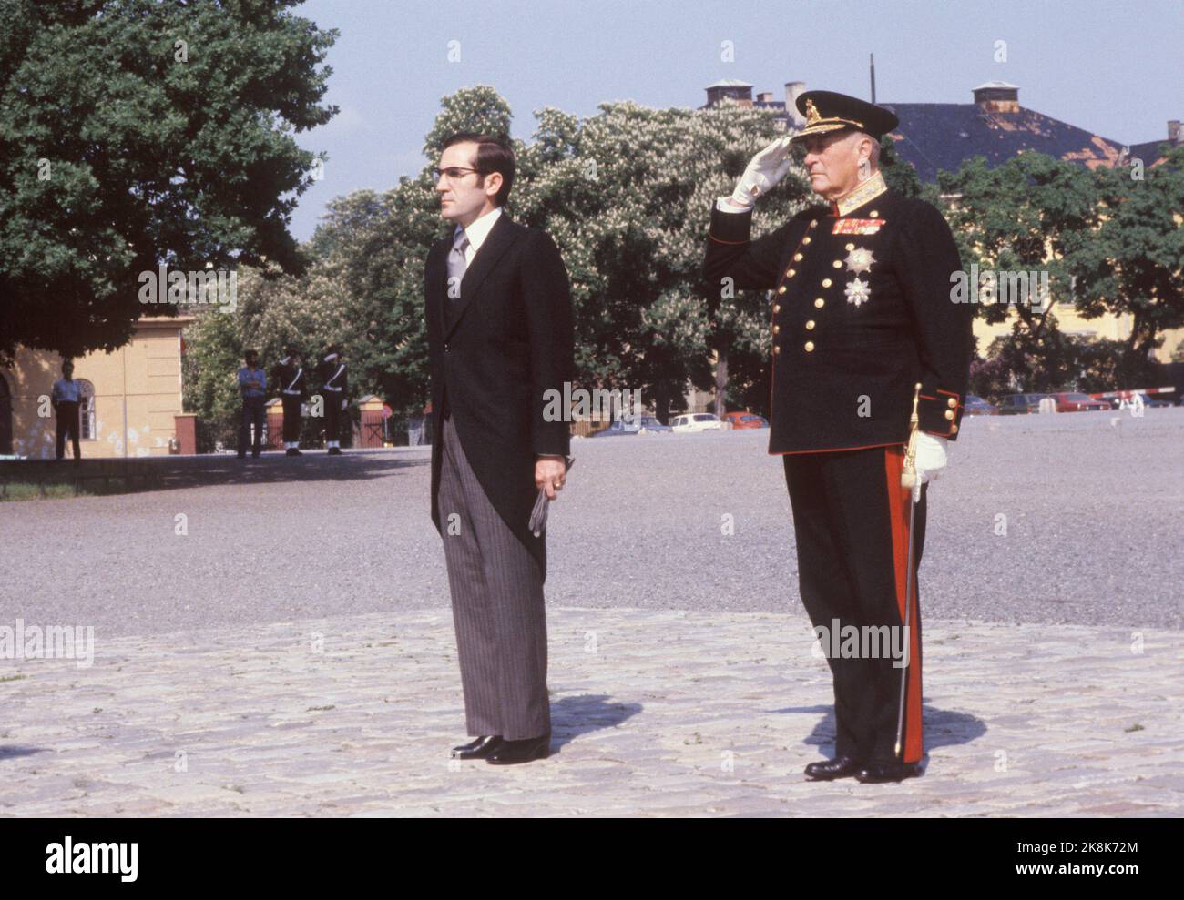 Henrik laurvik ntb the norwegian royal house uniform state visit hi-res ... Henrik laurvik ntb the norwegian royal house uniform state visit hi-res ...