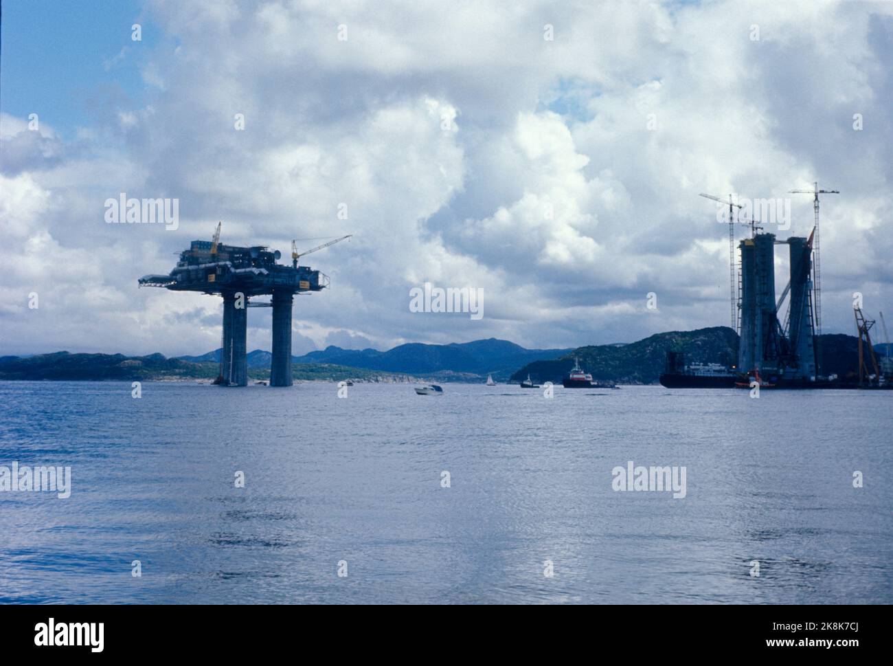 Stavanger 197506: The steel deck for the oil drilling platform Condeep ...