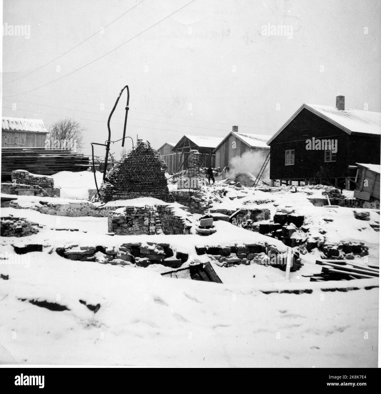 Construction buildings in winter Black and White Stock Photos & Images ...