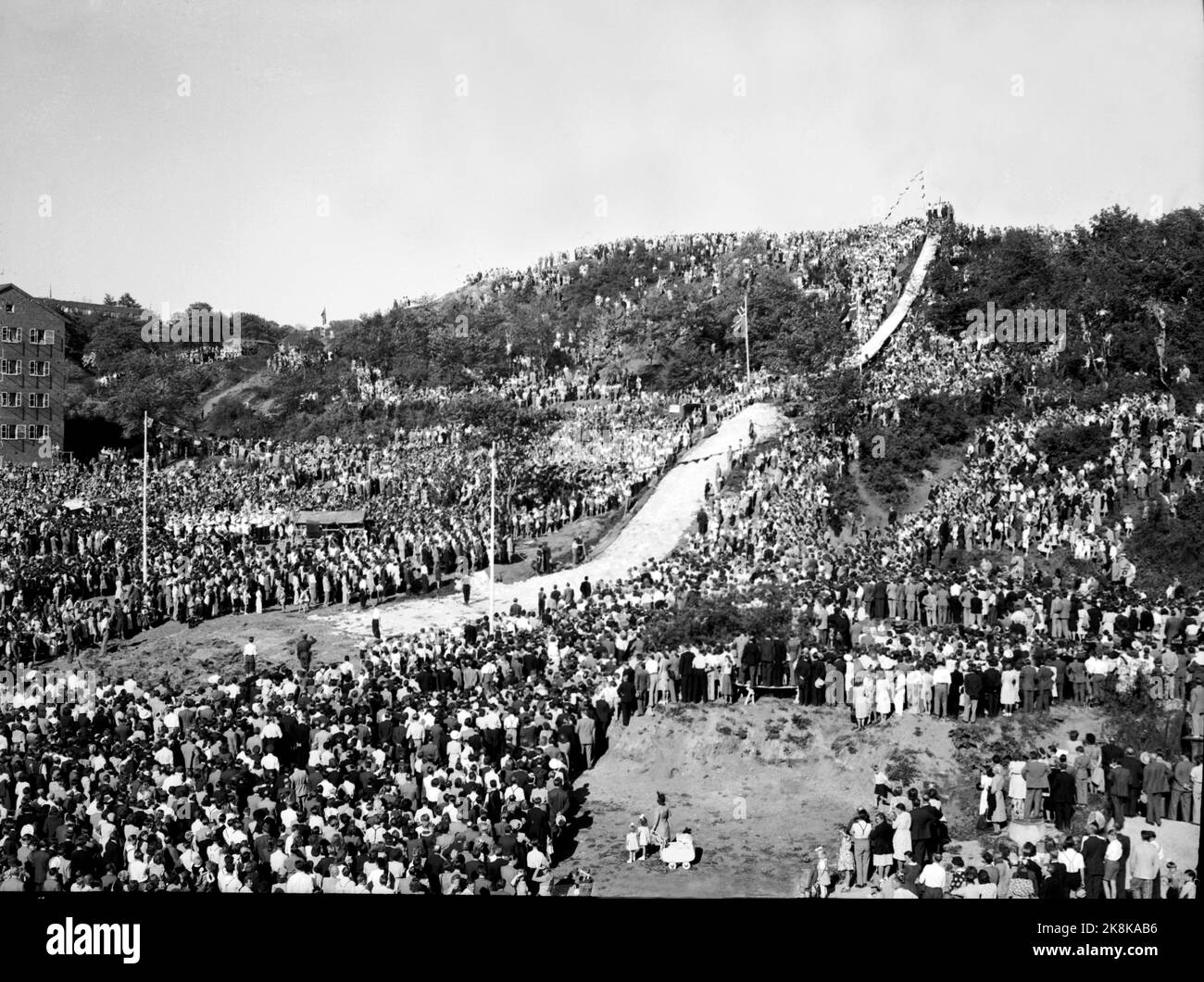 Oslo 19480517 Jumping in the OLA Narr outdoor area, part of May 17 ...