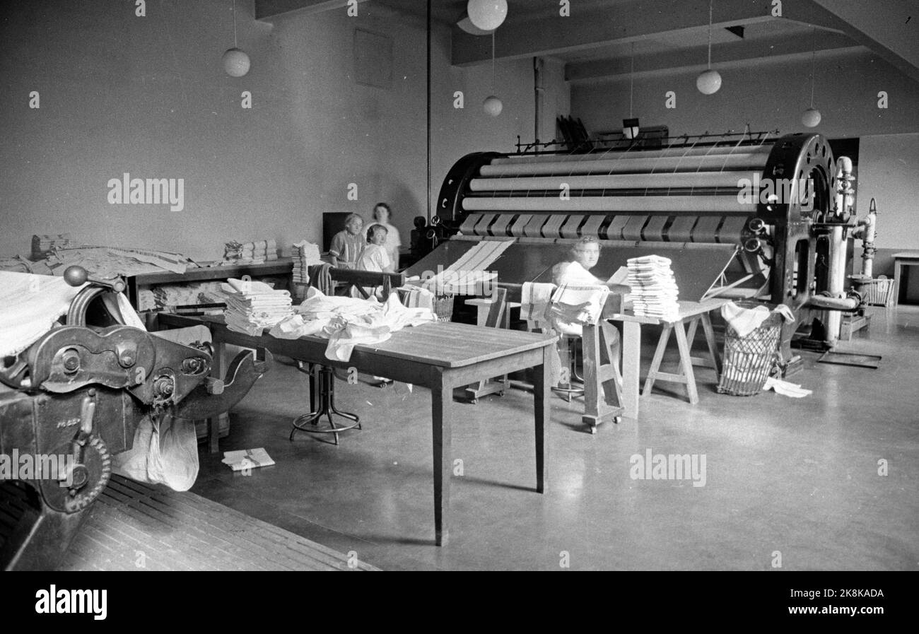 WW2 Oslo 19440907 The peat street bath, here from the laundry. Towels ...