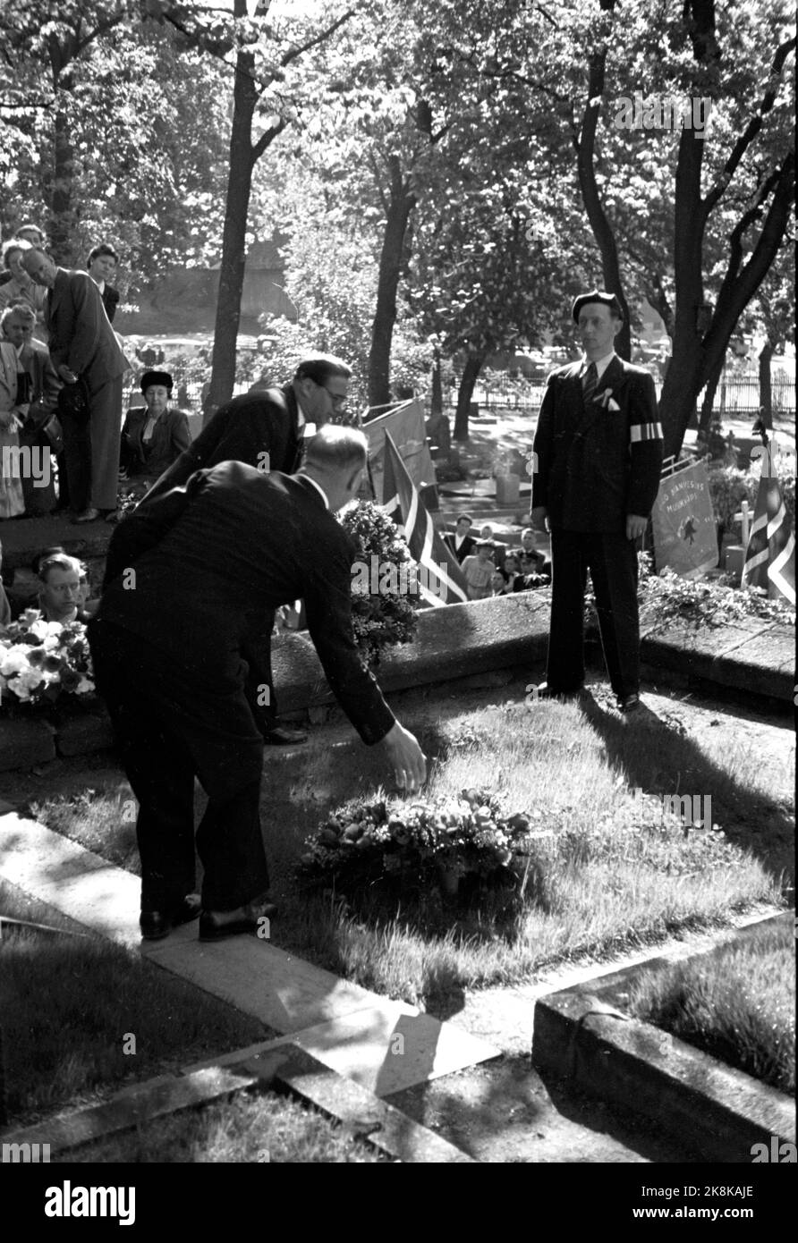 Oslo 19480517 May 17 Celebration in Oslo in glorious sun. Viggo ...