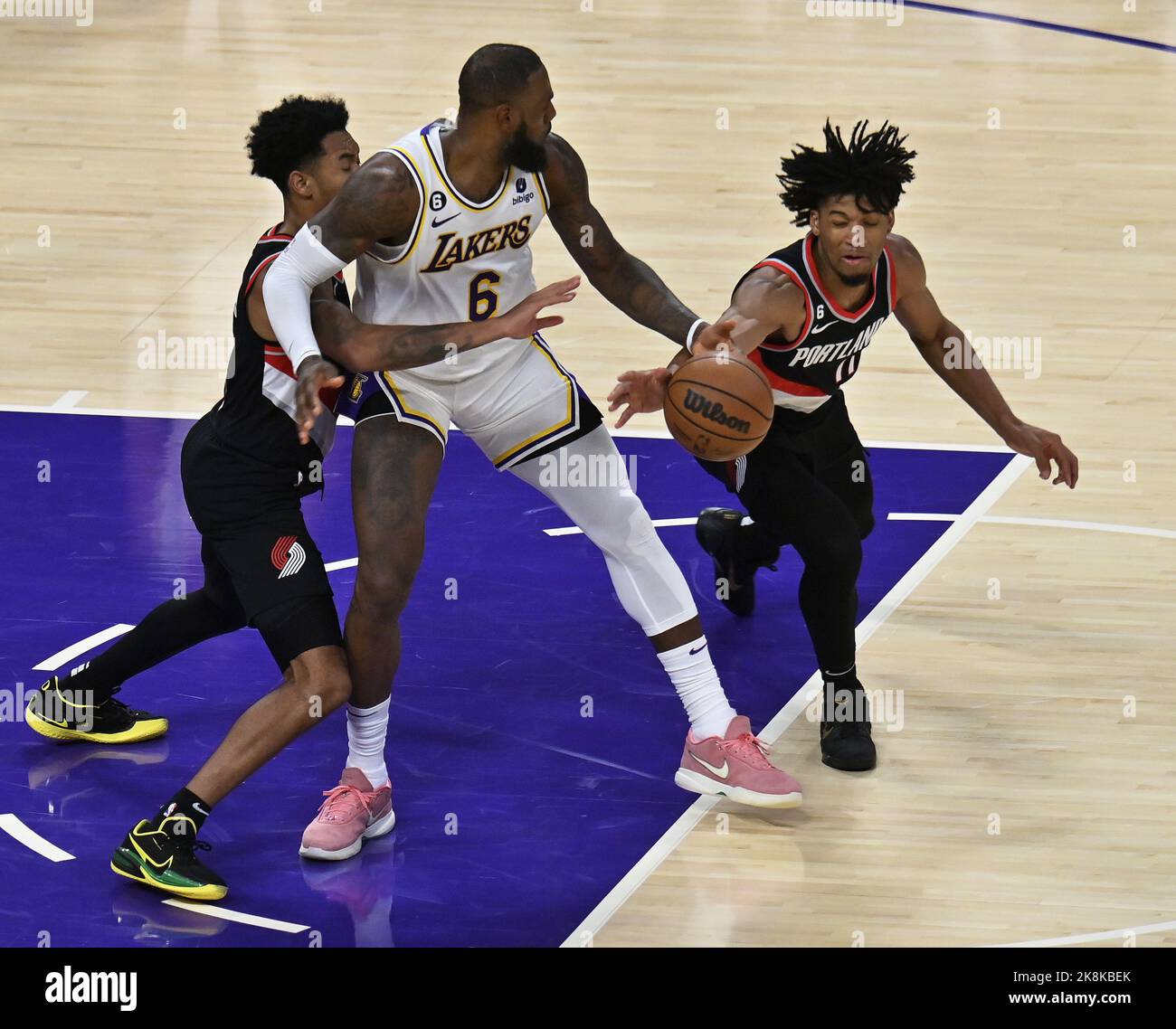 Lebron james hi-res stock photography and images - Alamy