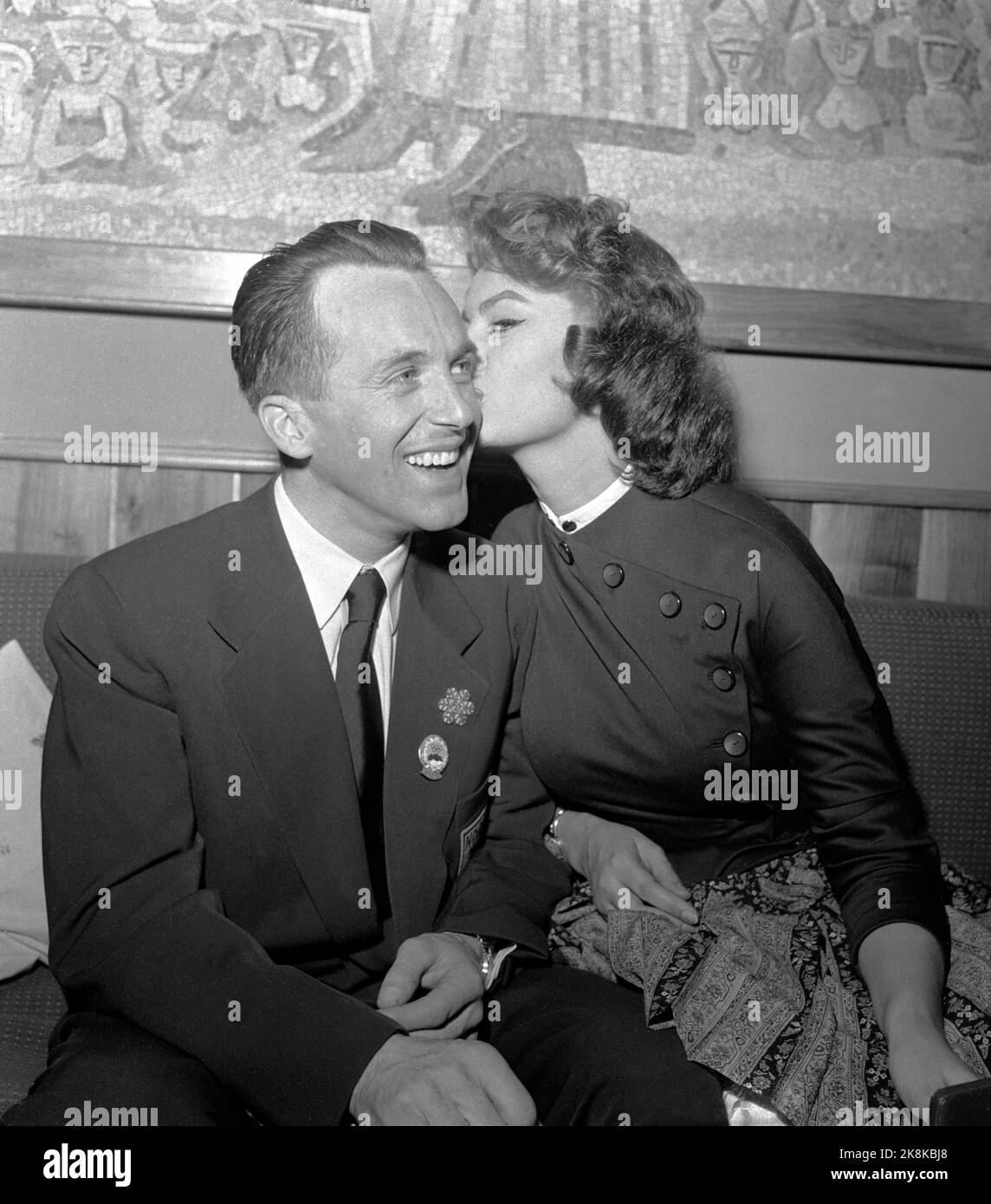 Italy olympics in cortina 1956 cross country skiing hi-res stock ...