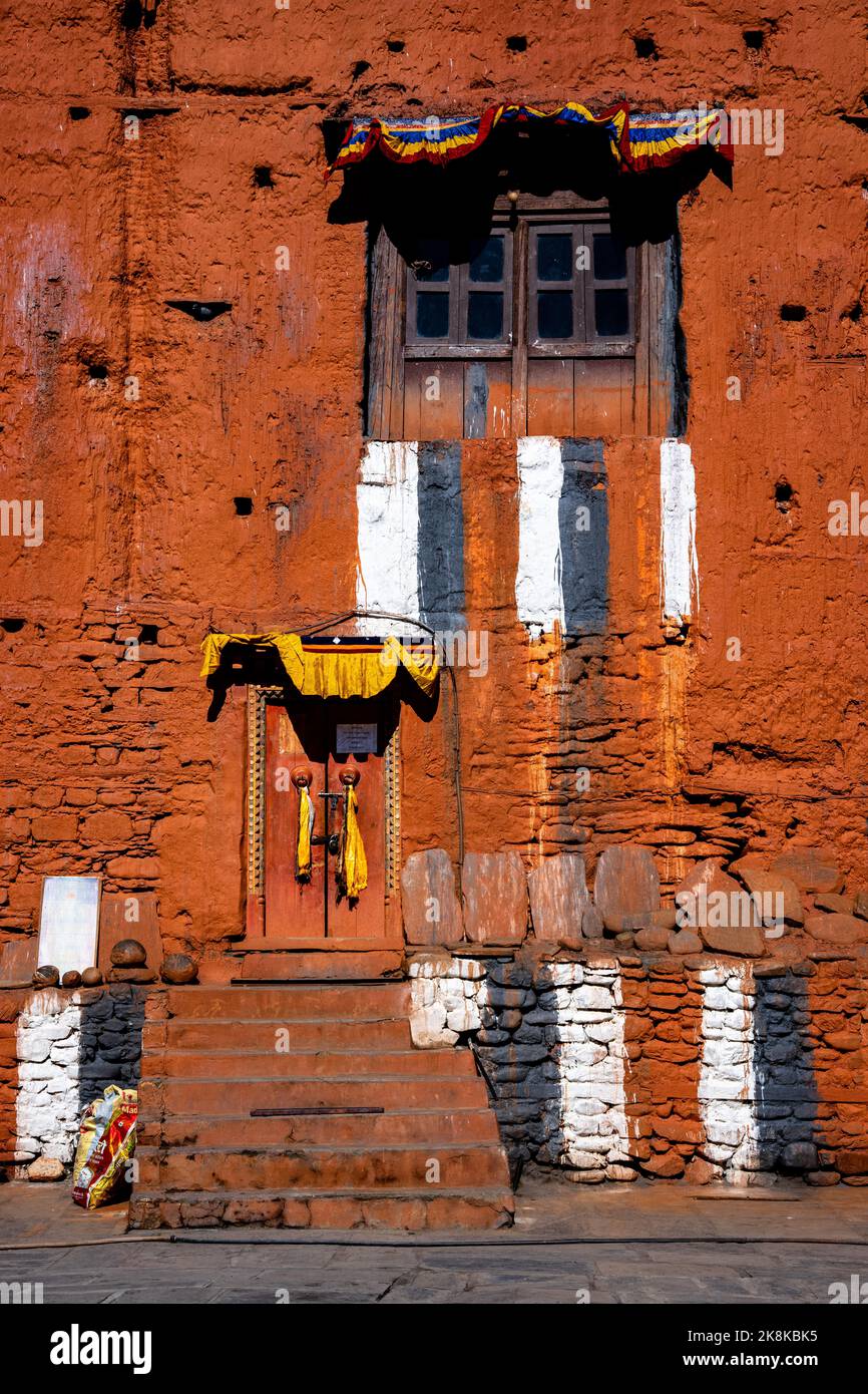 The facade of Kag Chode Thupten Samphel Ling Monastery, Kagbeni ...