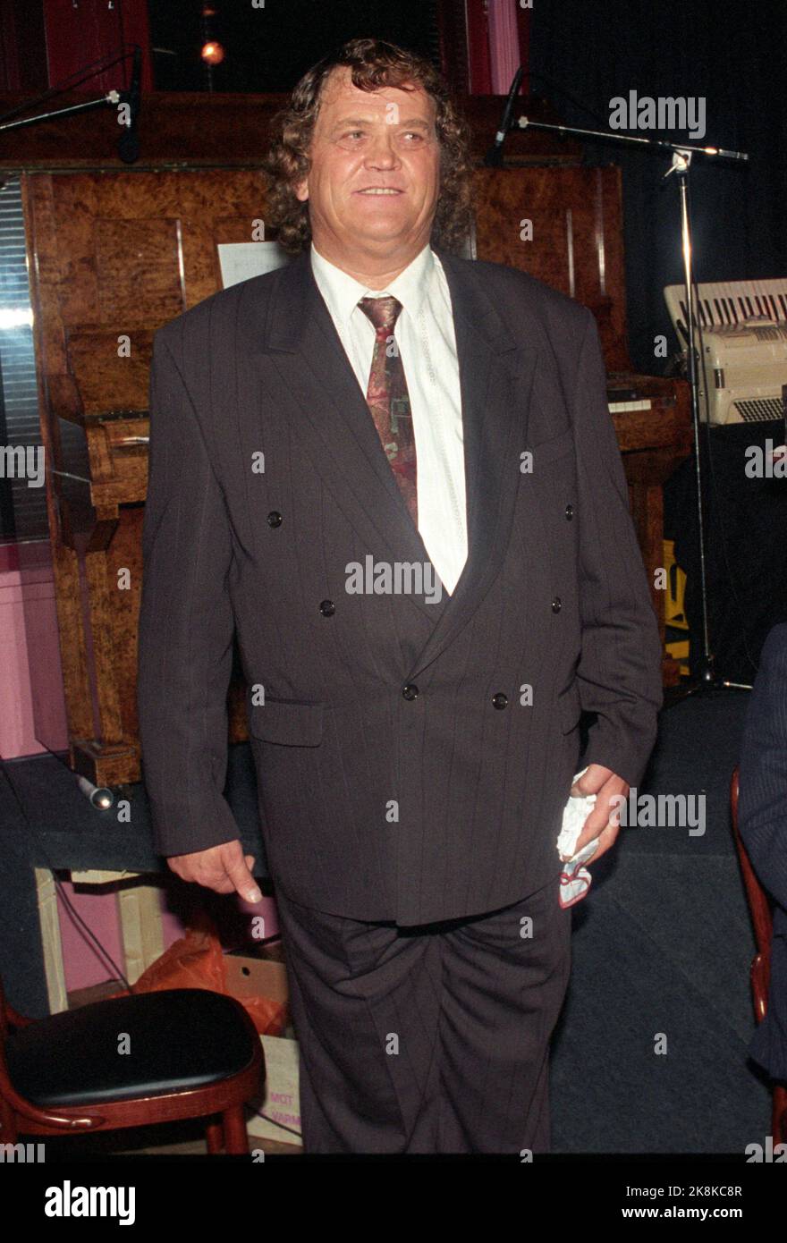 Fakiren and asphalts son hi-res stock photography and images - Alamy