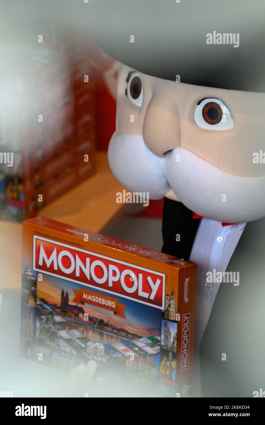 Mr Monopoly Man Cigar