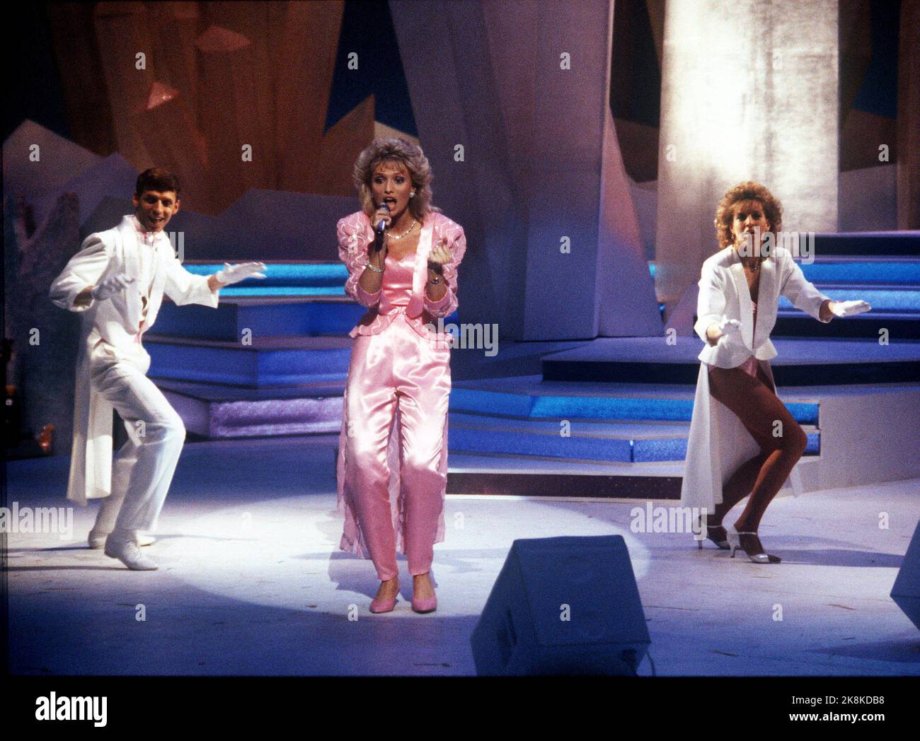 Melody grand prix 1986 in grieghallen hi-res stock photography and ...