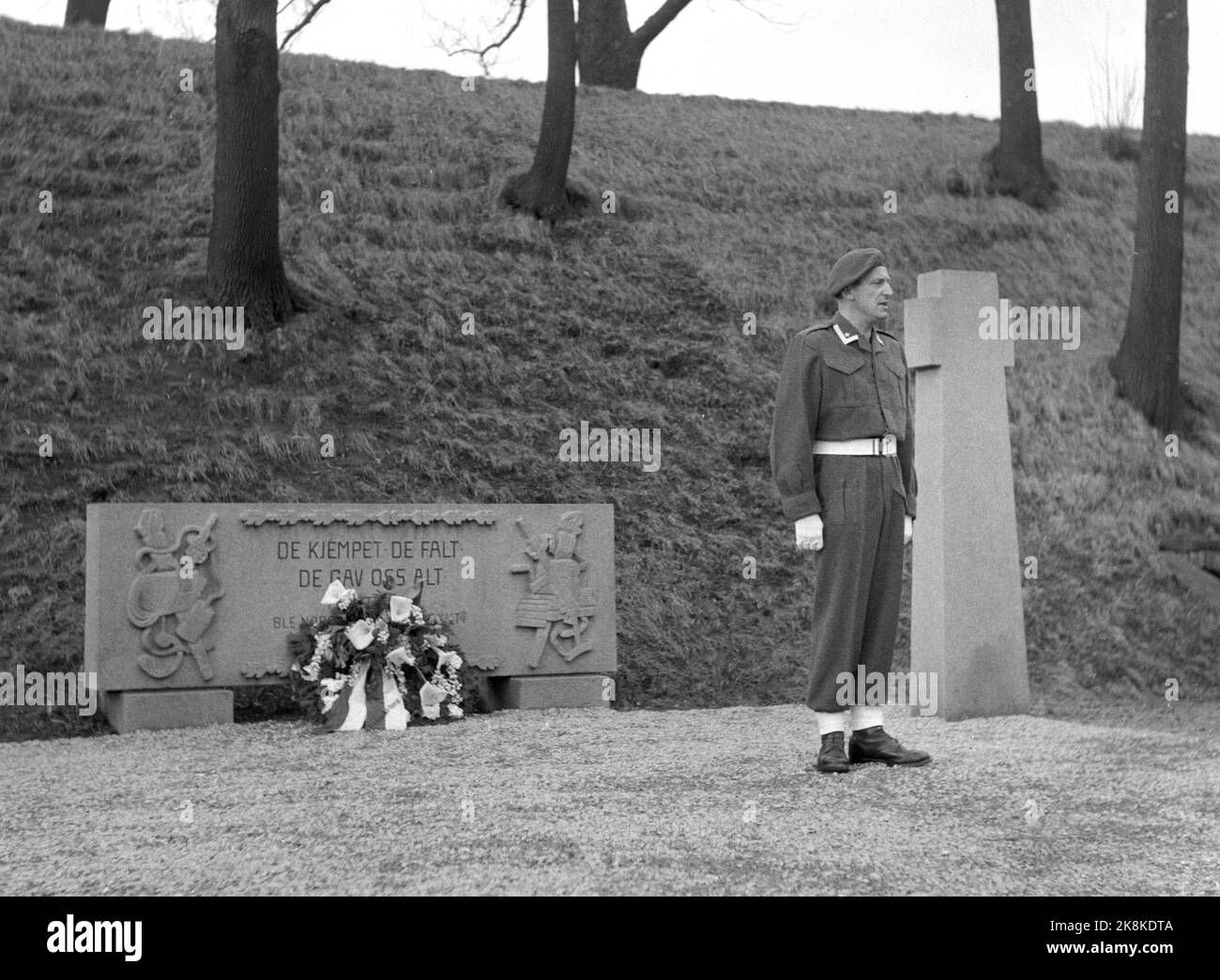 Ntb archive ntb memorial anniversaries memorial markings wreaths hi-res stock photography and ...