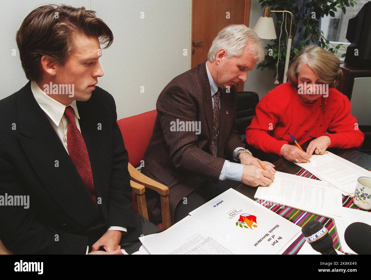 Thanks to johann olav koss hi-res stock photography and images - Alamy