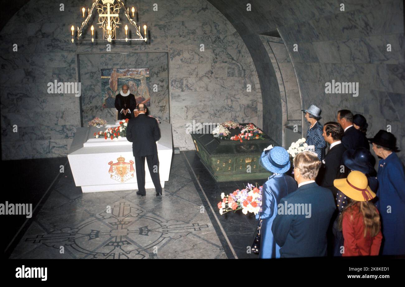 Oslo 19720803. King Haakon's VII 100th anniversary. Here King Olav who ...