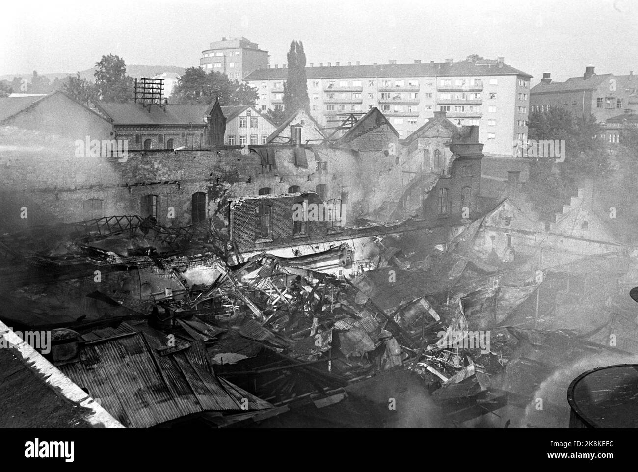 Oslo 19710820 Million fires in wheels Veveri. The old factory buildings ...