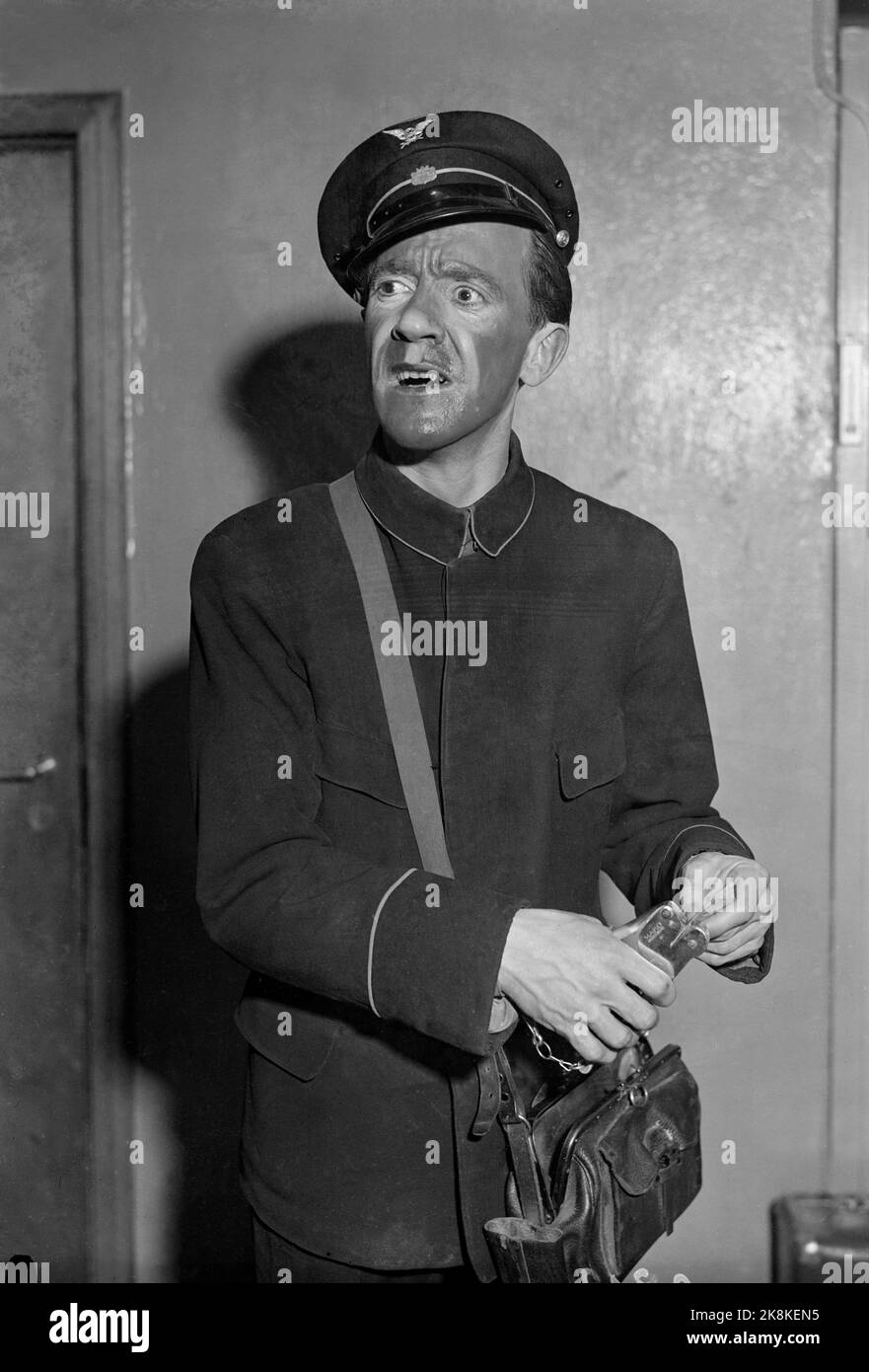 Uniform review Black and White Stock Photos & Images - Alamy