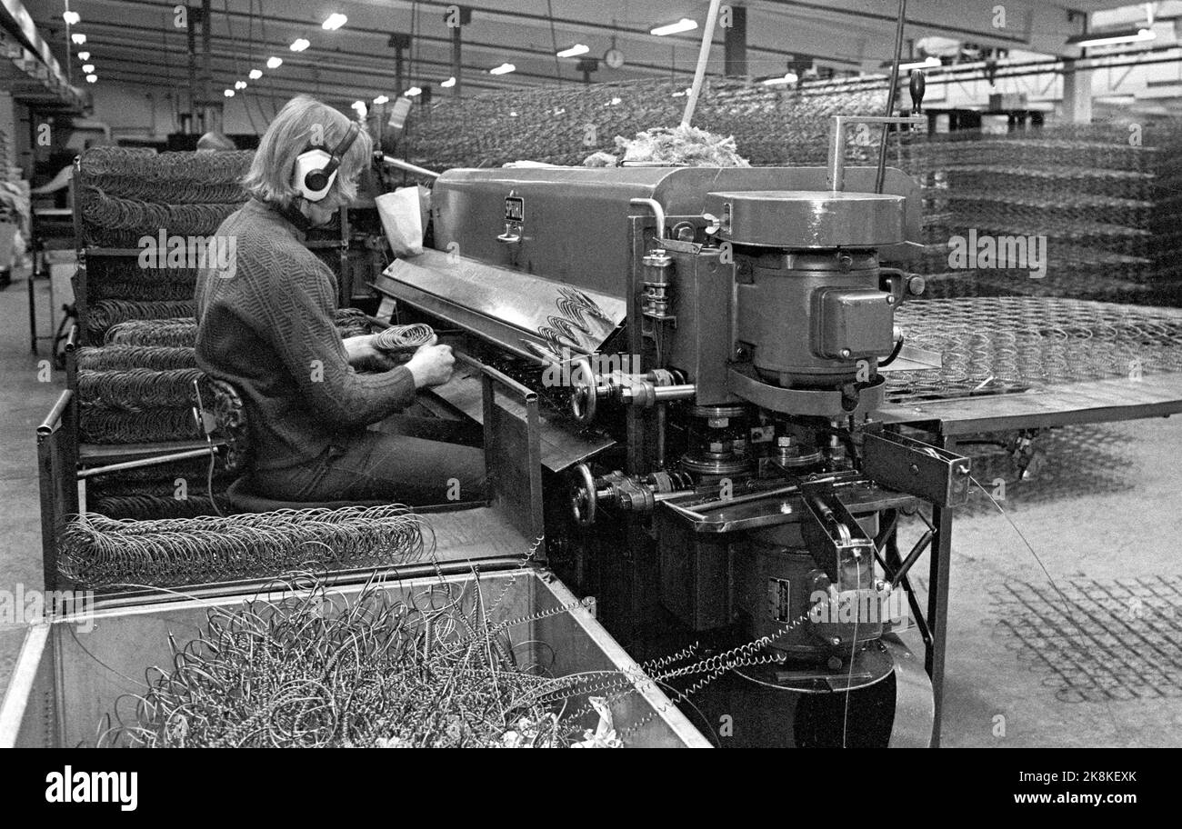 Henrik laurvik ntb industry interior working hi-res stock photography ...