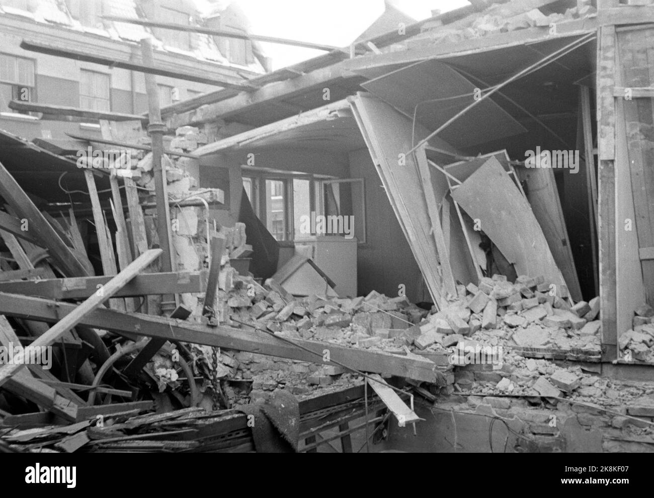 WW2 Oslo 19450201 Explosion in Sunnaa's rubber workshop ...