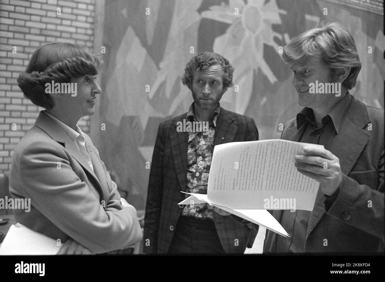 Inger lise skarstein Black and White Stock Photos & Images - Alamy