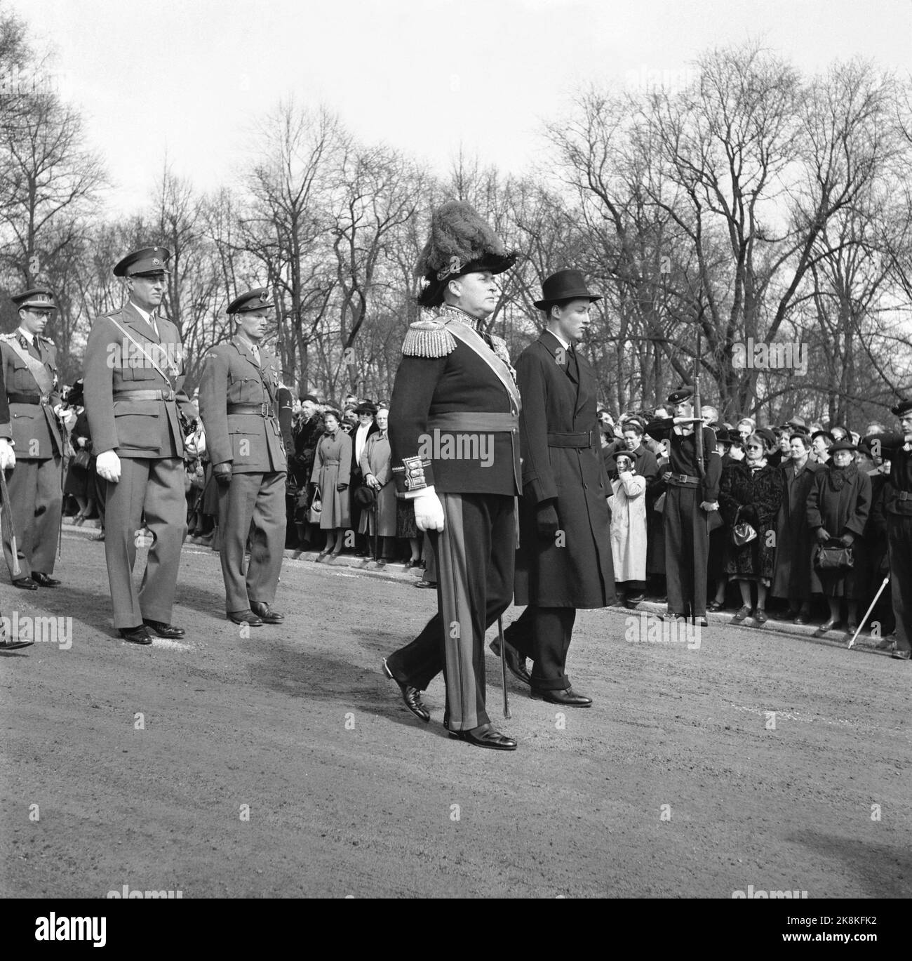 Oslo 1954-04-21 Crown Princess Märtha's funeral. Crown Prince Olav and ...