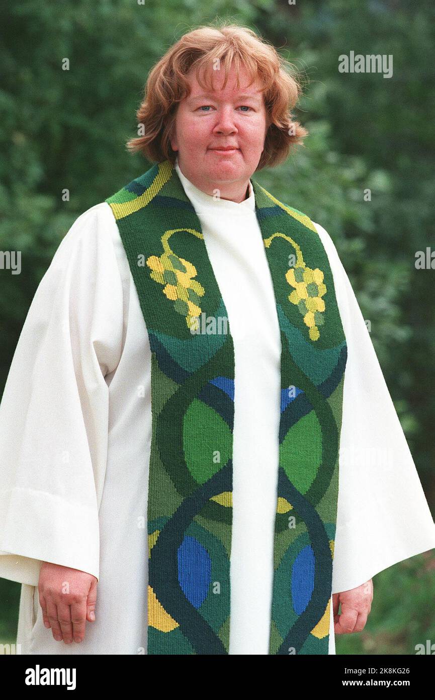 Nordre Land 19970723. Siri Sunde case. Chaplain Siri Sunde is the first ...