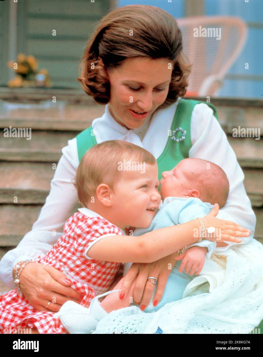 Asker 19730727: Prince Haakon Magnus home from the National Hospital ...