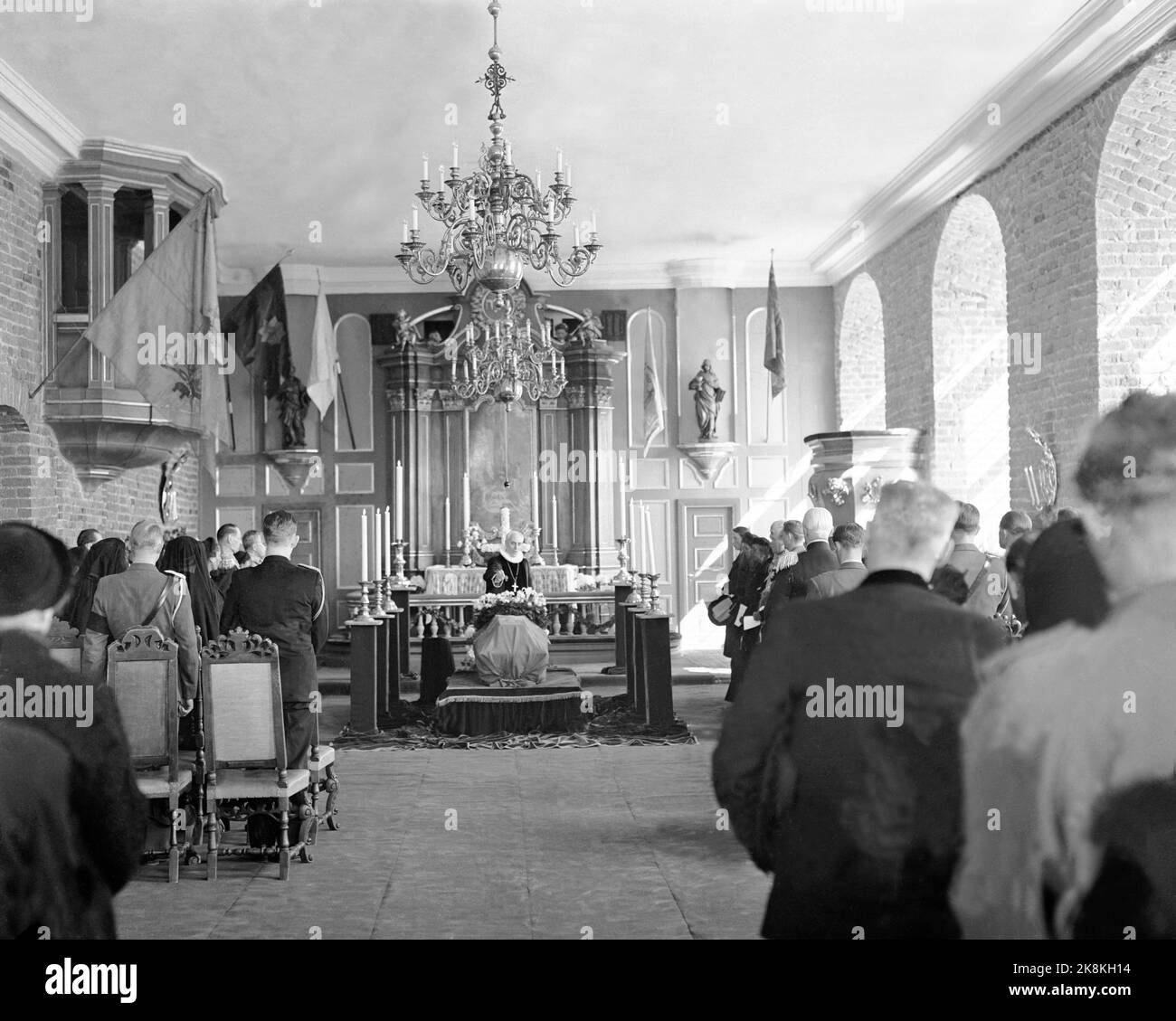 Oslo 1954-04-21 Crown Princess Märtha's funeral. The ceremony in the ...