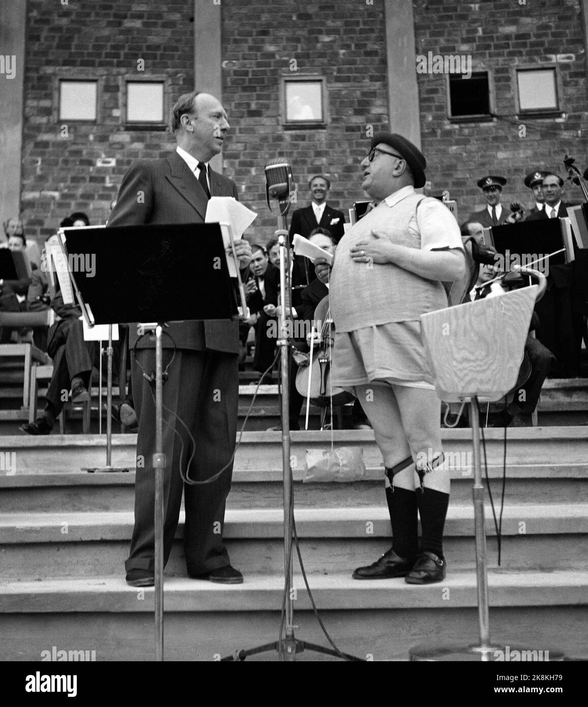 Revision star einar rose as a guest hi-res stock photography and images ...