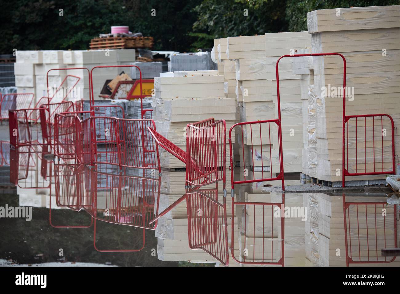 Taplow, Buckinghamshire, UK. 24th October, 2022. After the heavy rain ...