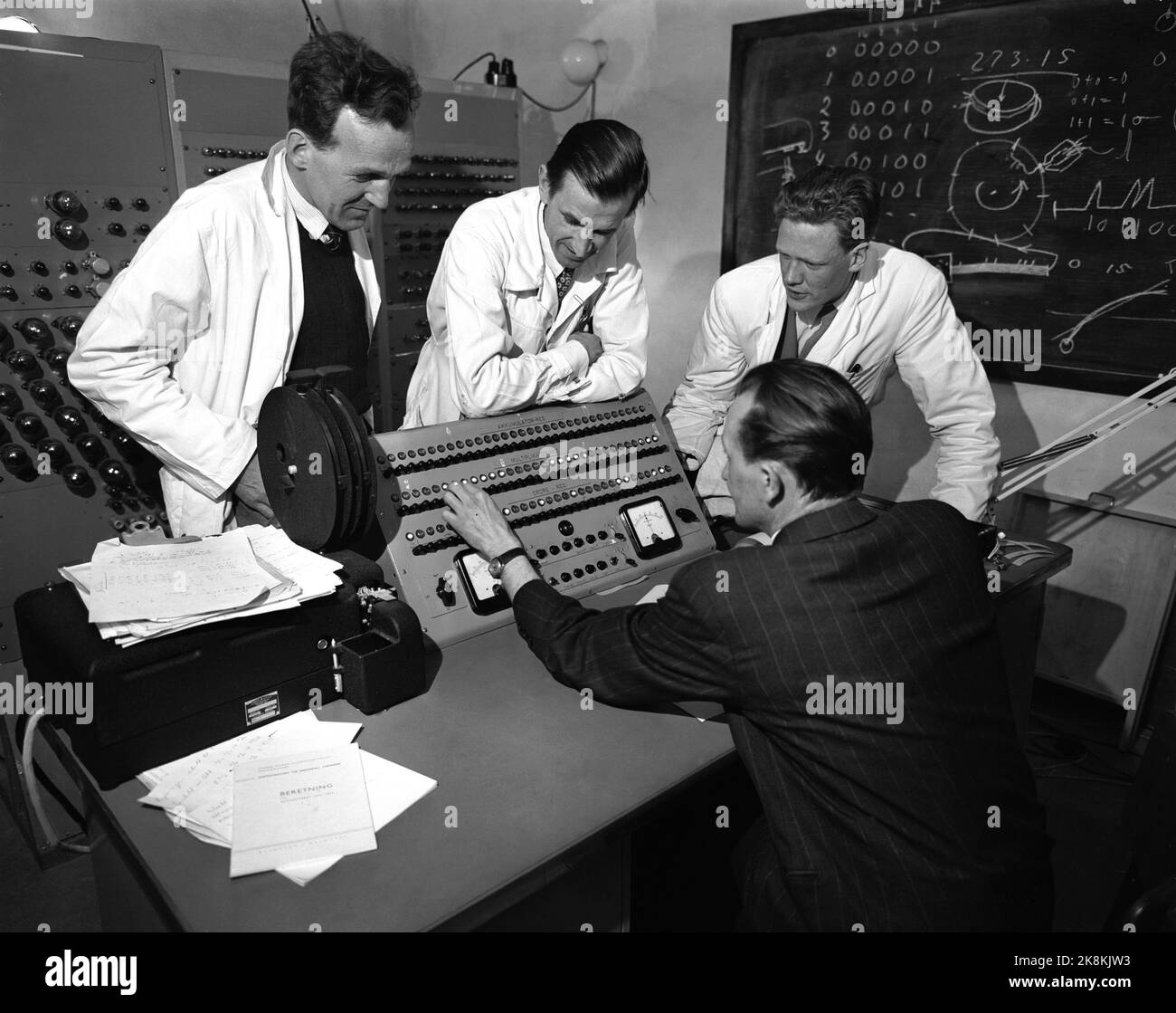 Oslo 1954 Nusse - Norway's first "computer"? Nusse is an electronic ...