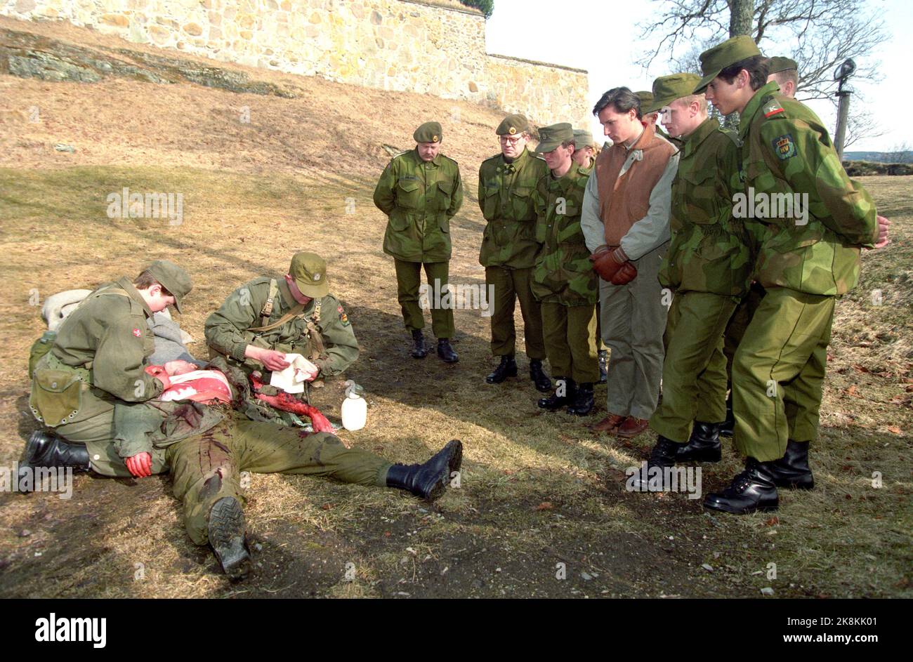 Kongsvinger 19920328. Crown Prince Haakon visits the Home Guard to ...