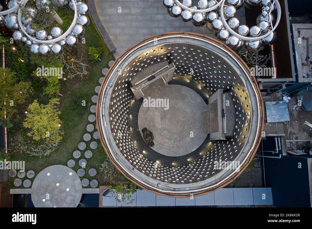 Rooftop art work. RP Sajiv Goenka Group - Corporate Headquarters ...