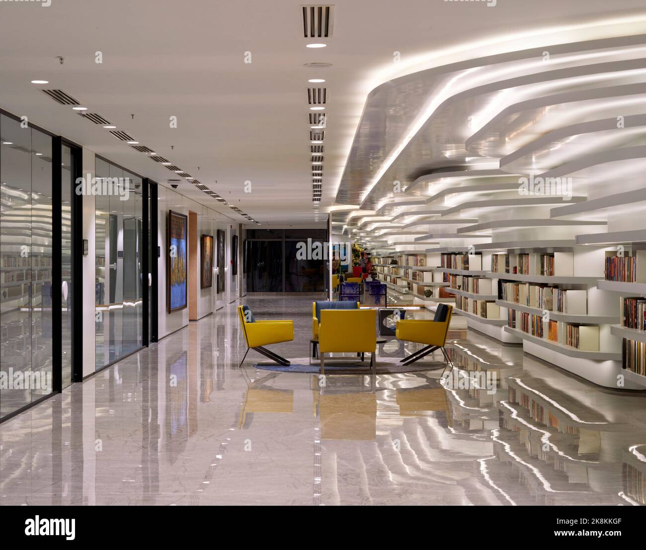 Atrium library. RP Sajiv Goenka Group - Corporate Headquarters, Kolkata ...