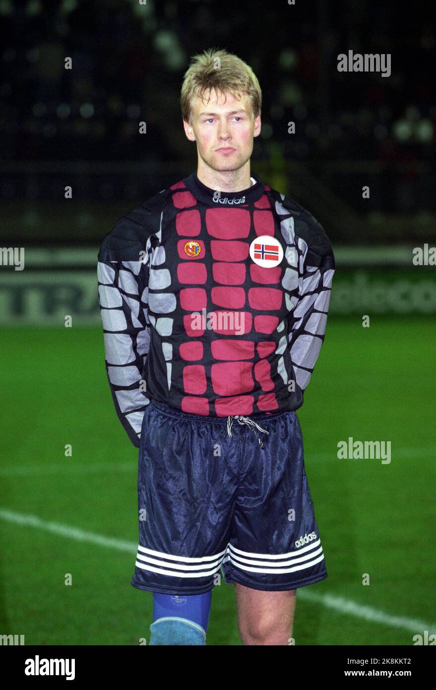 Oslo 19951114 Footballer Andrè Ulla in national team suit. Photo: Erik ...