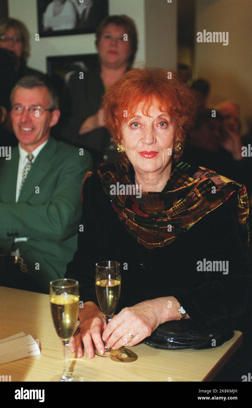 Oslo 20001113 hi-res stock photography and images - Alamy