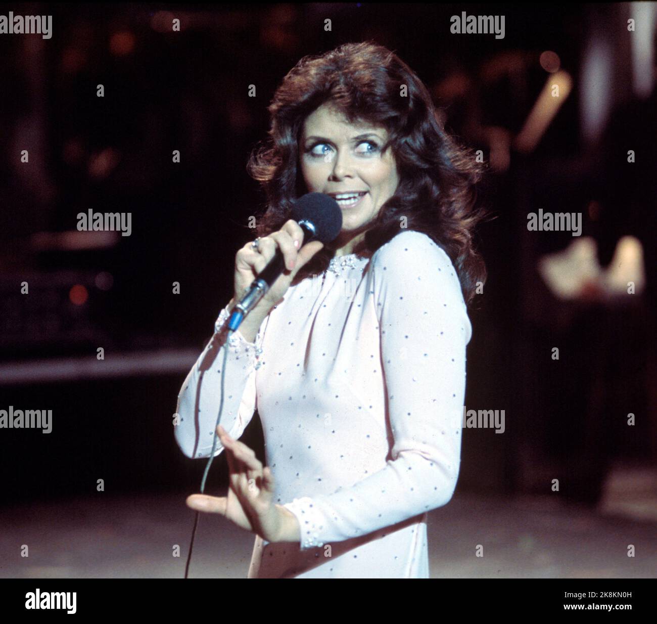 Oslo 19770227. Artist Wenche Myhre became the vocalist of the year ...