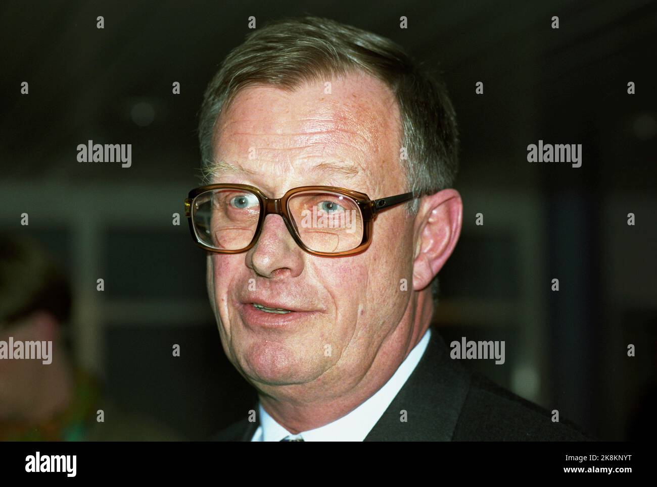 Oslo 19910403 chairman tinius nagell erichsen hi-res stock photography ...