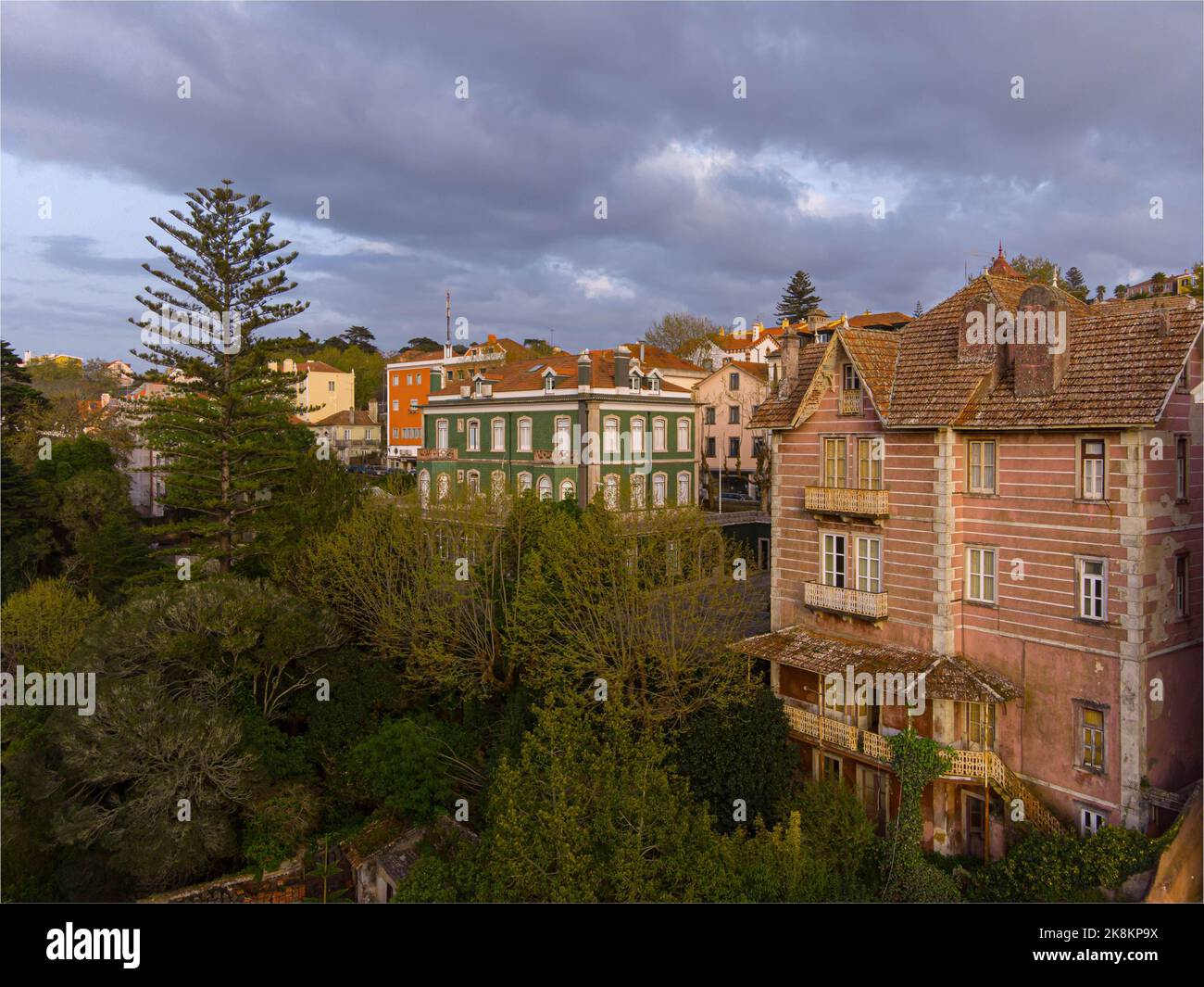A beautiful shot of the city of Villa with 19th-century Romanticism ...