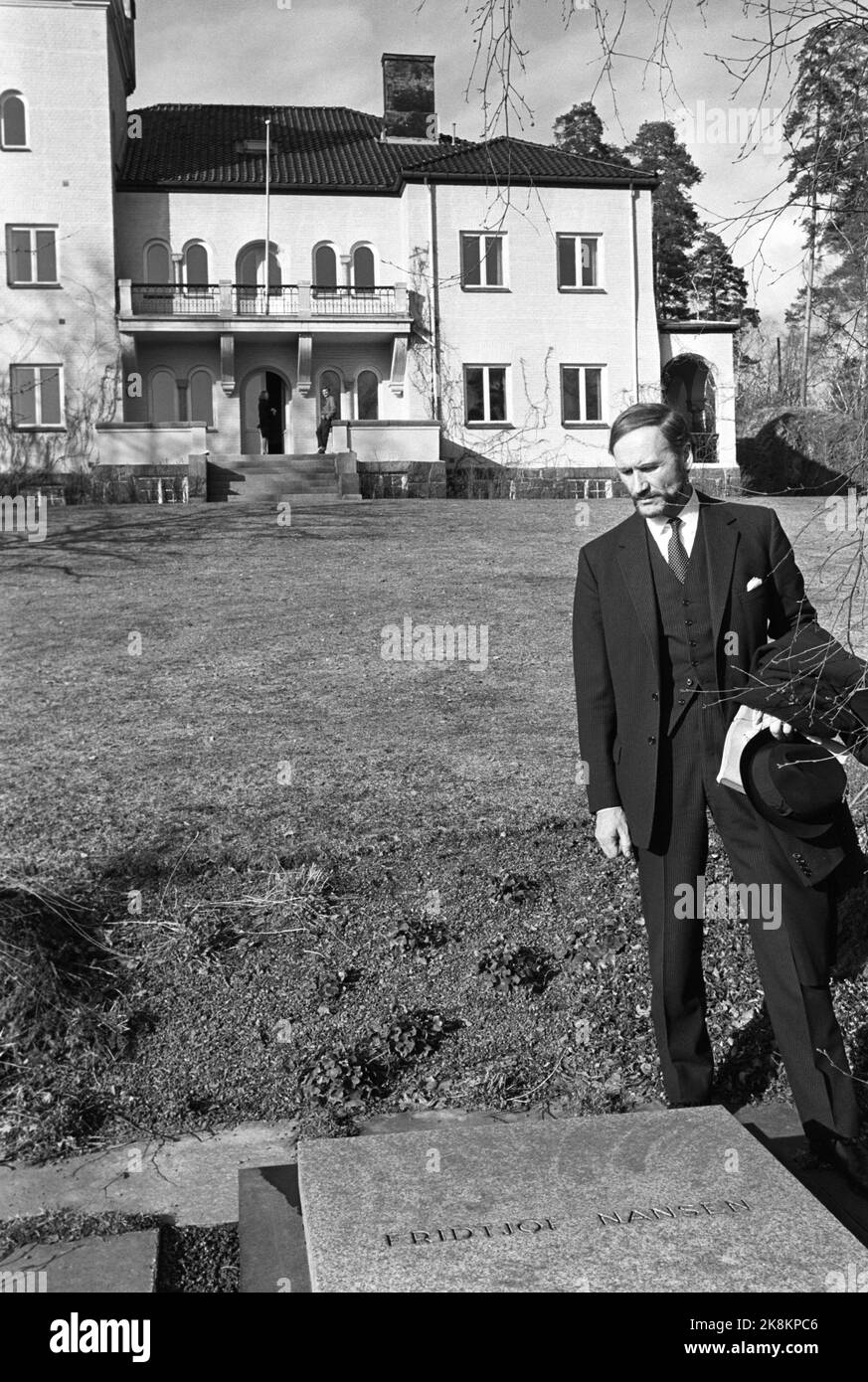 Lysaker April 8, 1967. Polhøgda, Fridtjof Nansen's home. Actor Knut ...