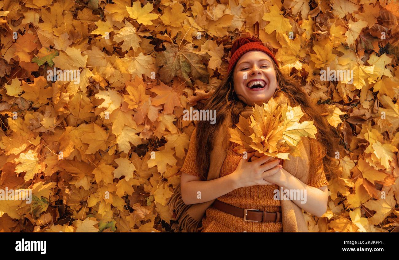 Happy fall, healthy autumn. Outdoor lifestyle portrait of young ...