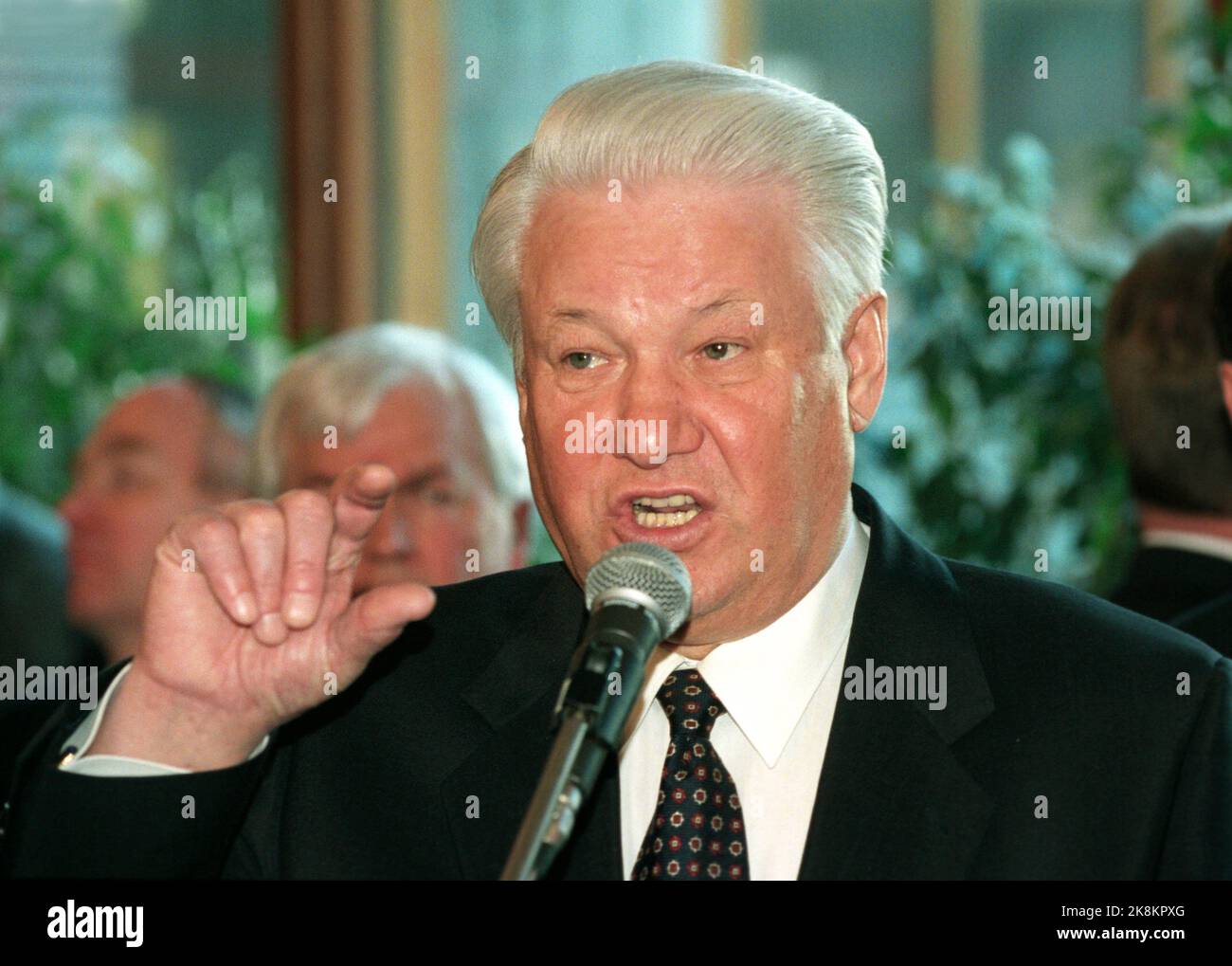 Boris yeltsin hi-res stock photography and images - Alamy