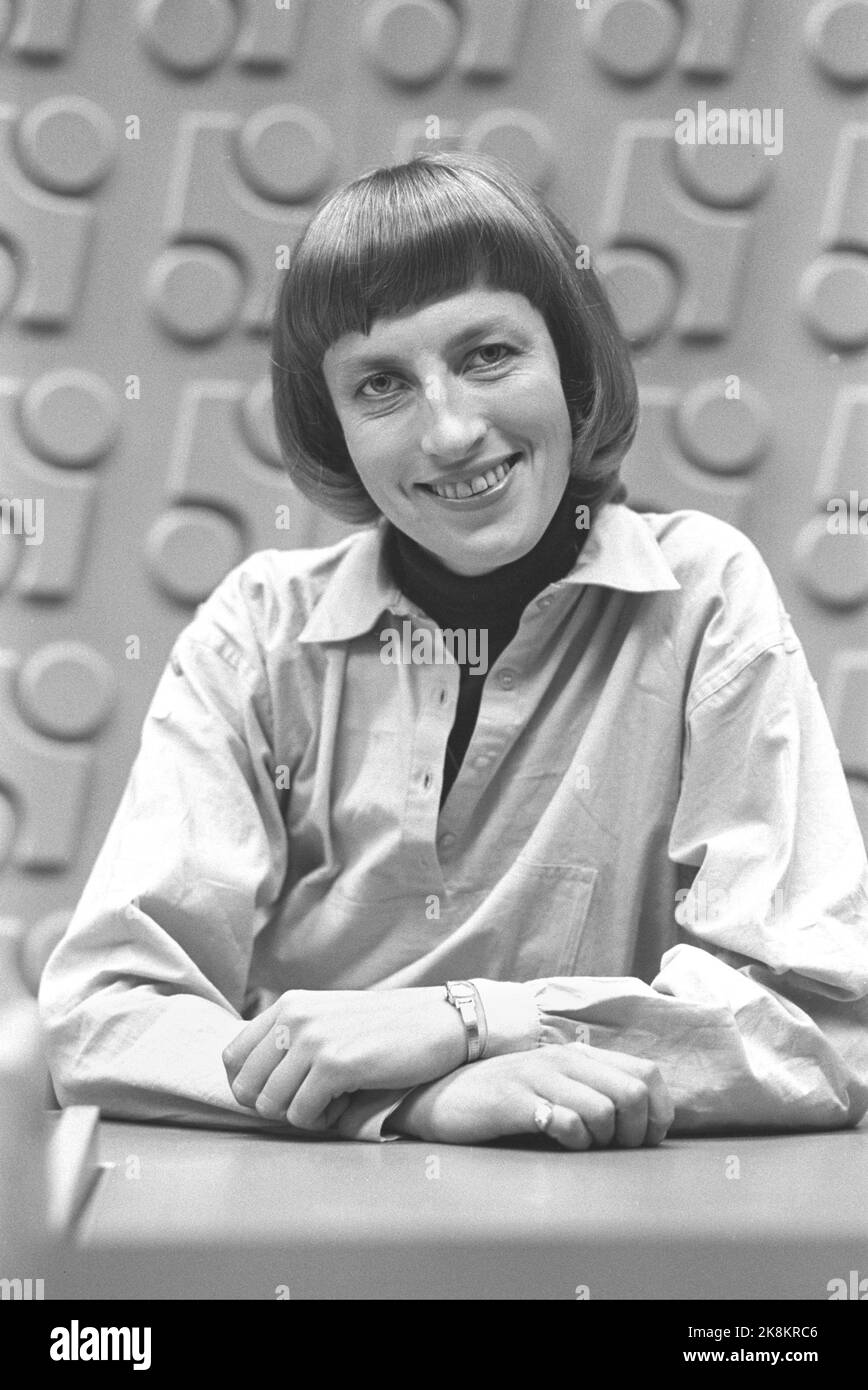 Oslo 19780921 karen marie ellefsen in nrk sporten photo hi-res stock ...