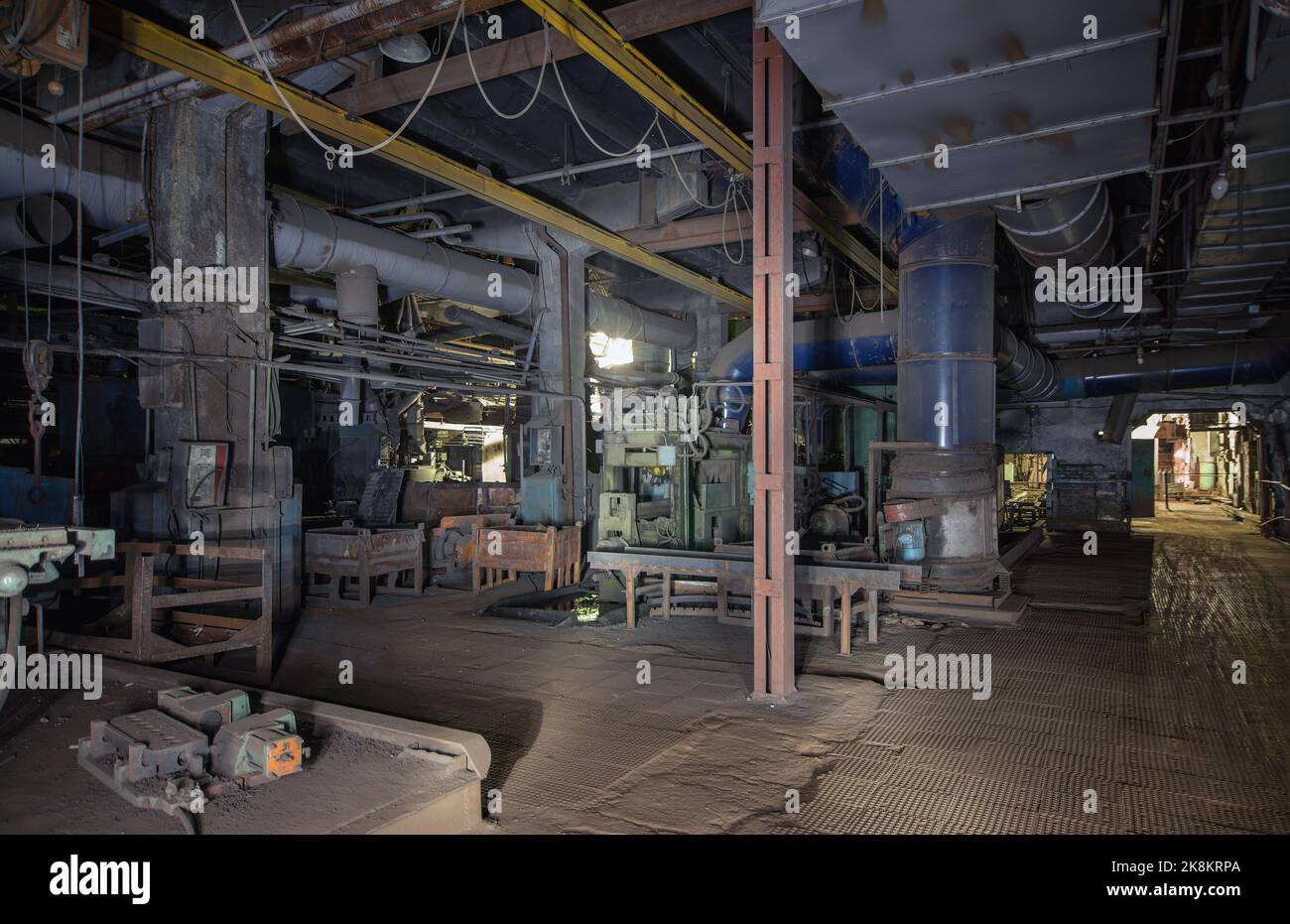 Industrial interior of an old factory Stock Photo - Alamy