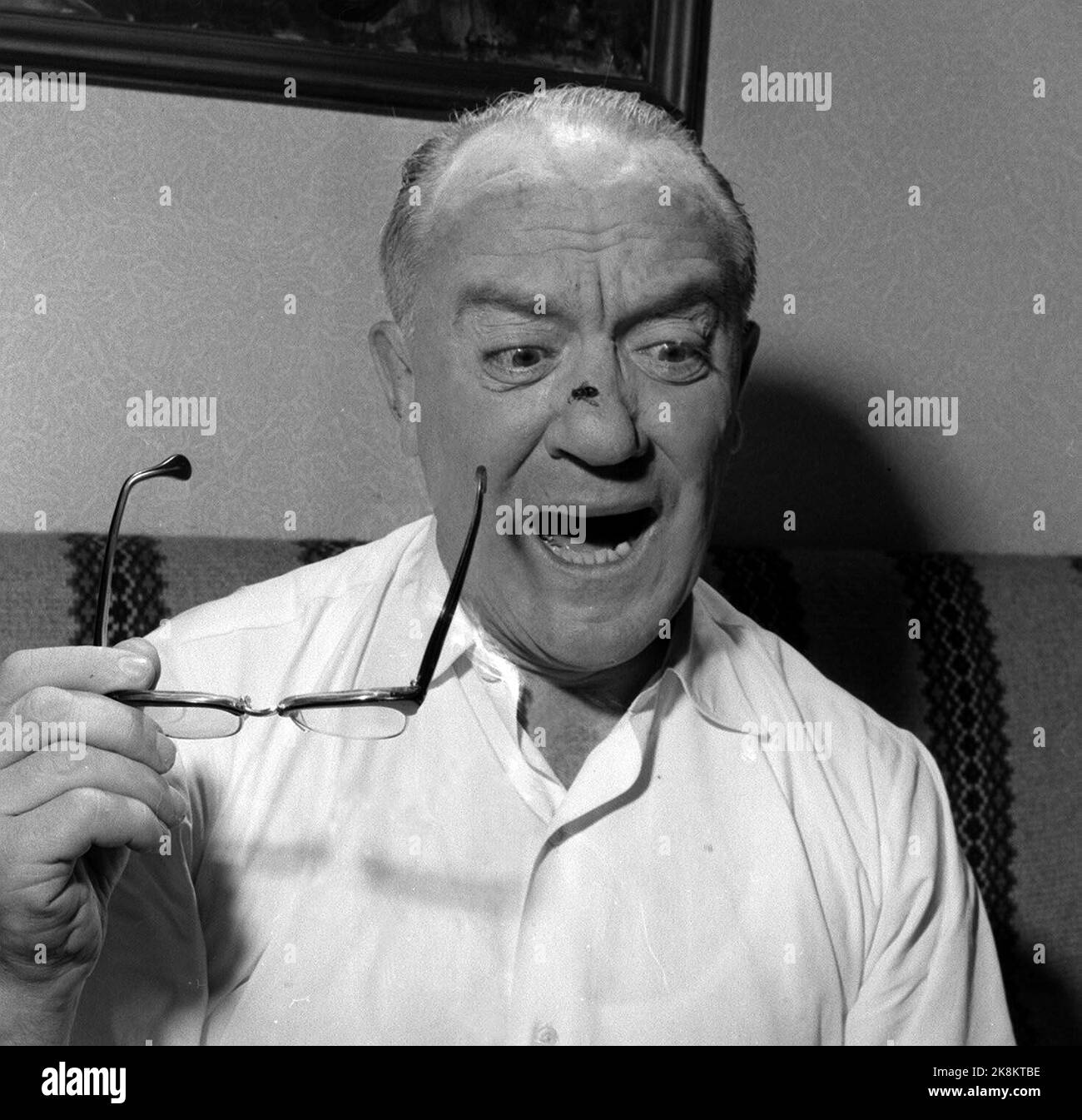 Who was born in alvdal 25 12 1913 hi-res stock photography and images ...