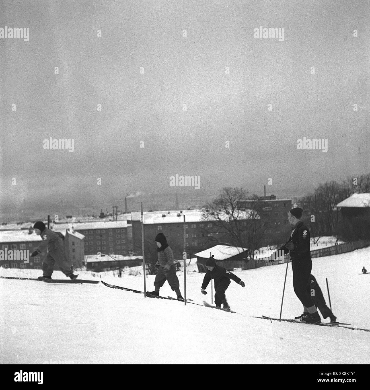 Current no.3-1948 "The young Oslo skiing". Ski training for children at ...
