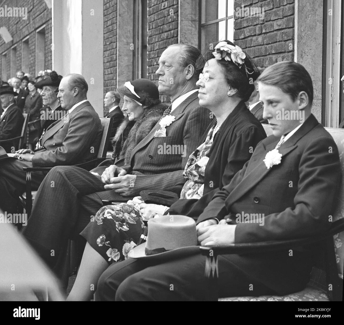 Oslo 19520803. King Haakon 80 years August 3, 1952. Here from the ...