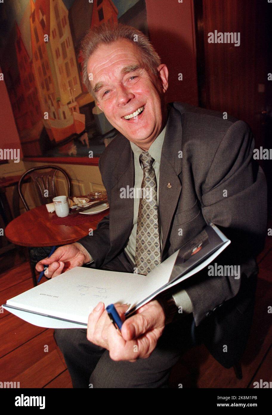 Arthur arntzen hi-res stock photography and images - Alamy