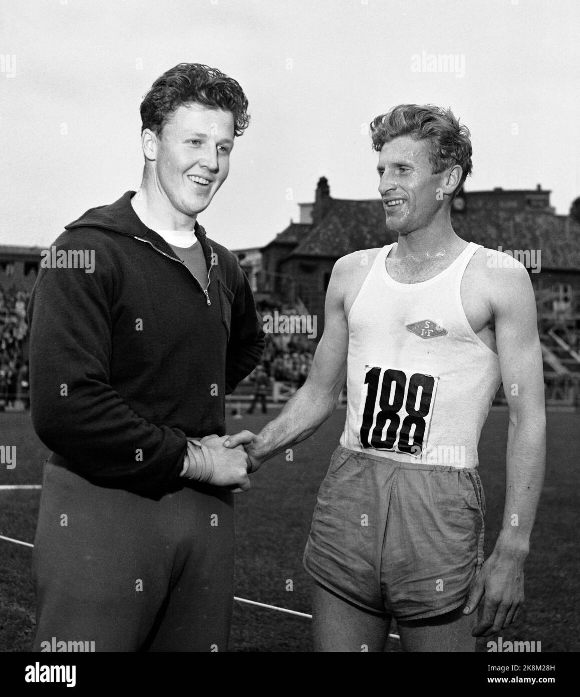 19510819 hi-res stock photography and images - Alamy