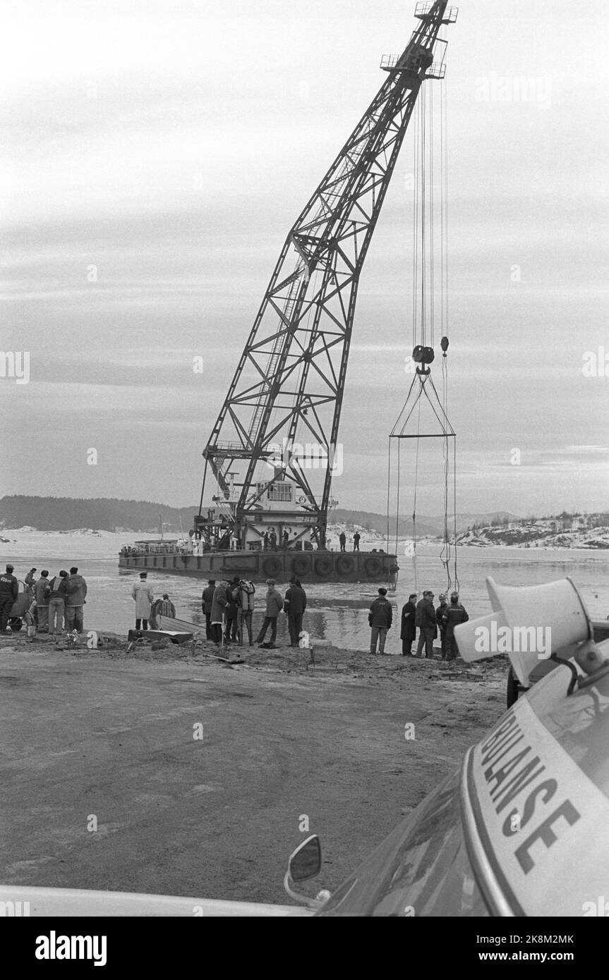 1970 at fornebu airport no people died here hi-res stock photography ...