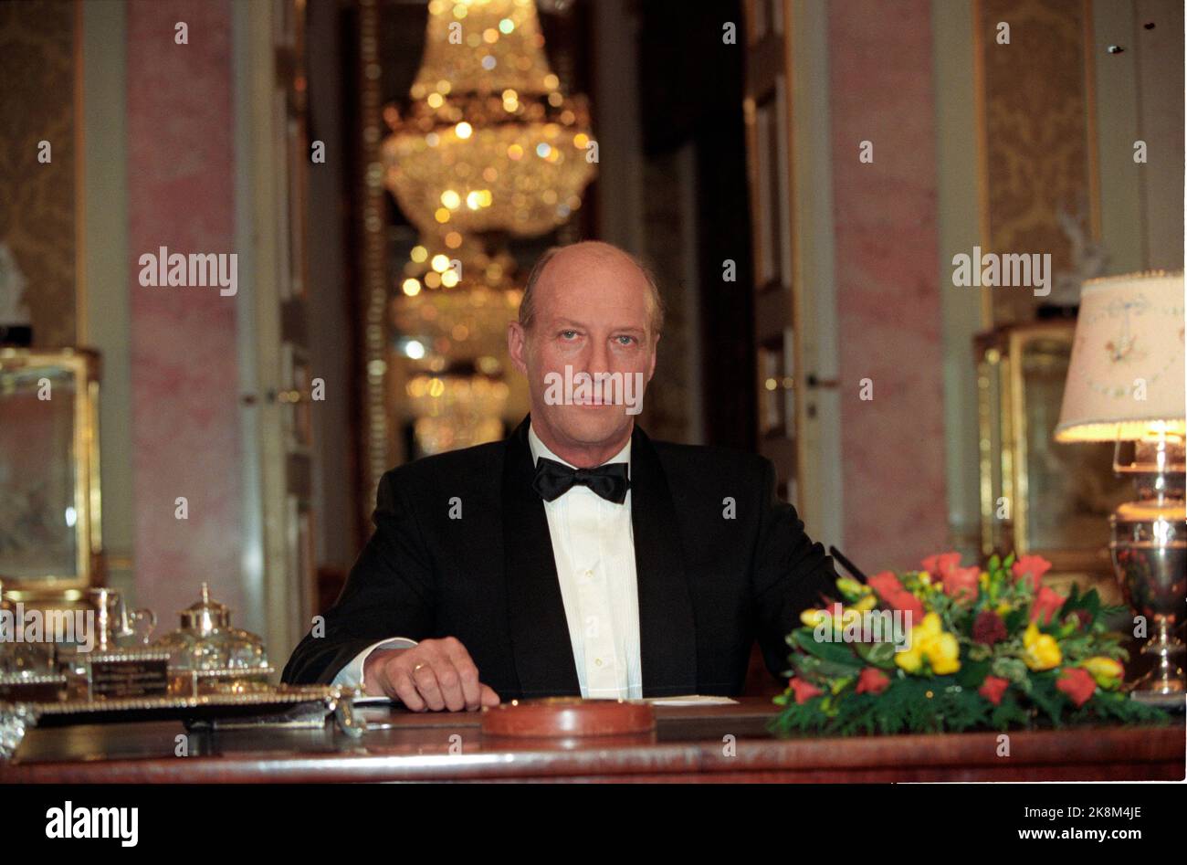 Terje bendiksby ntb the norwegian royal house alone portrait hi-res stock photography and images ...