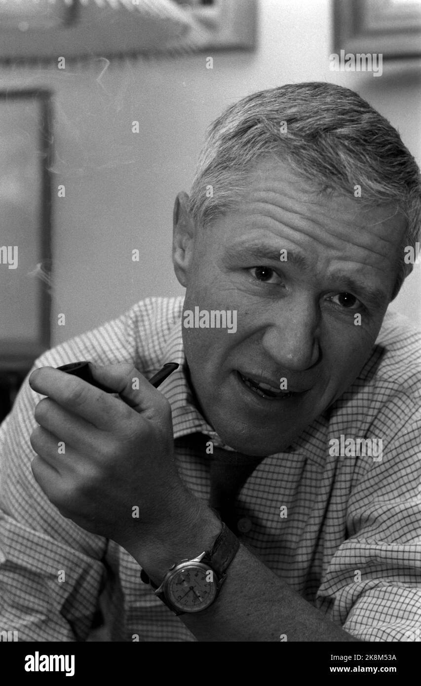 1959 kjell aukrust in his home here he pipe currently hi-res stock ...