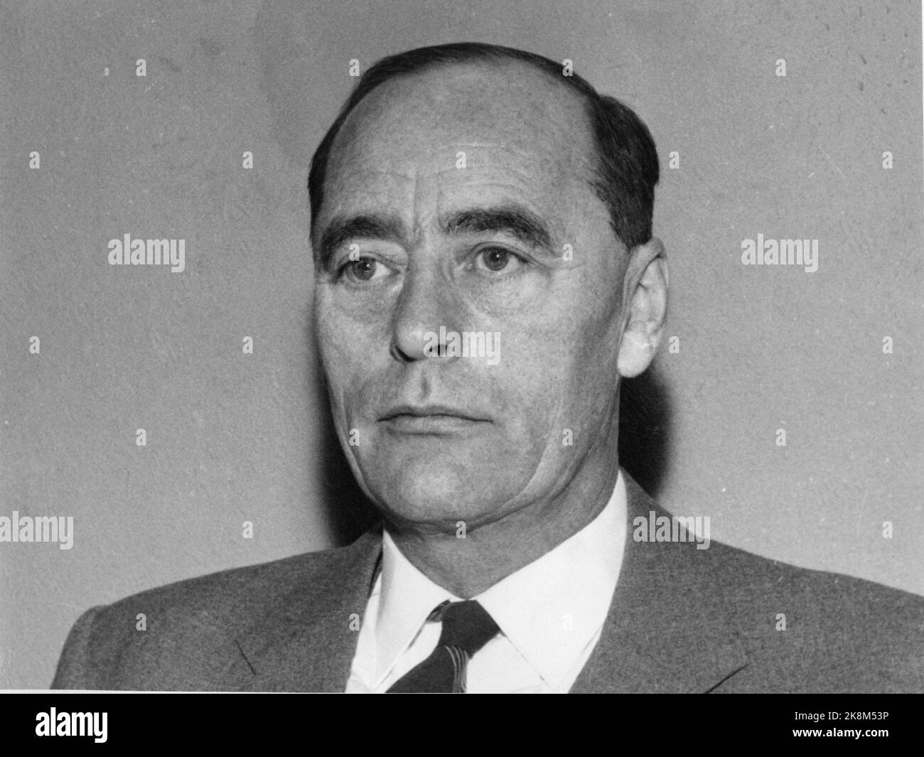 Oslo 19620414 oscar christian gundersen 1908 1991 norwegian lawyer ...