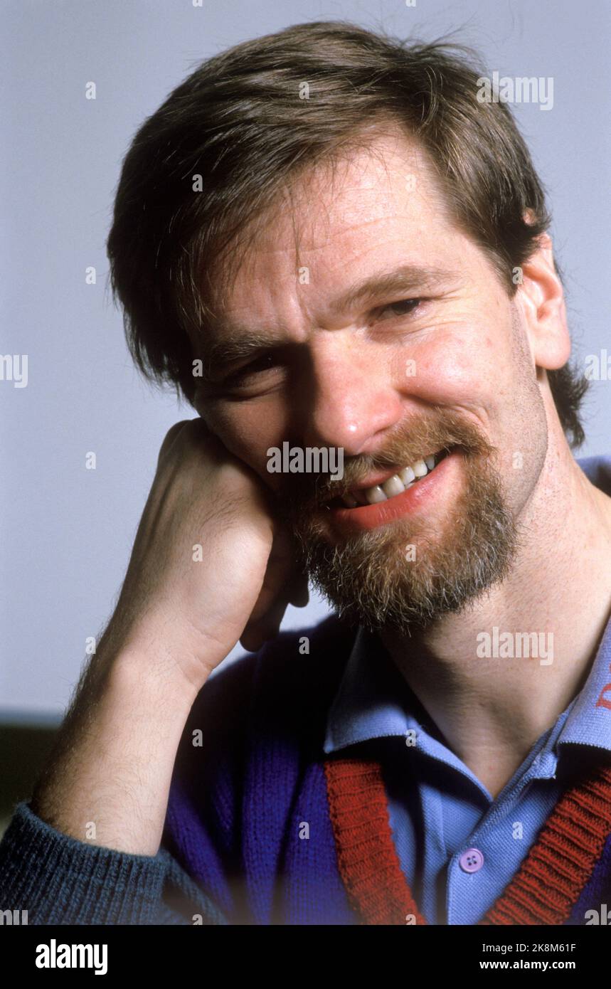 Eystein hanssen ntb ntb happiness alone portrait beard hi-res stock ...